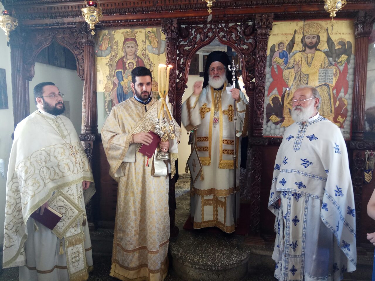 Θεία Λειτουργία στην Ενορία Καστελλίου – Ιερά Μητρόπολη Αρκαλοχωρίου ...