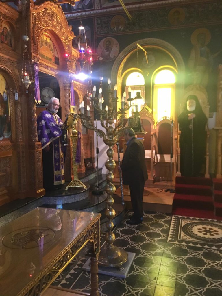 Η Ακολουθία των Μεγάλων Ωρών και ο Μέγας Εσπερινός της Αποκαθήλωσης την ...