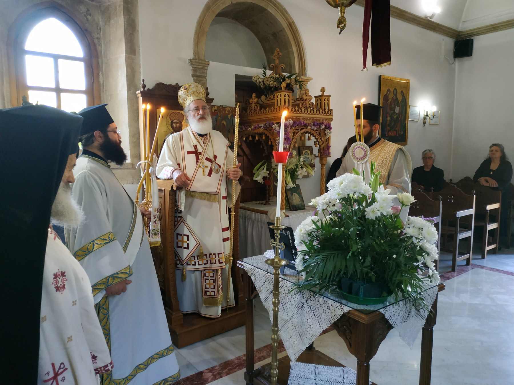 Θεία Λειτουργία και τεσσαρακονθήμερο μνημόσυνο στη Μουσούτα Μονοφατσίου ...