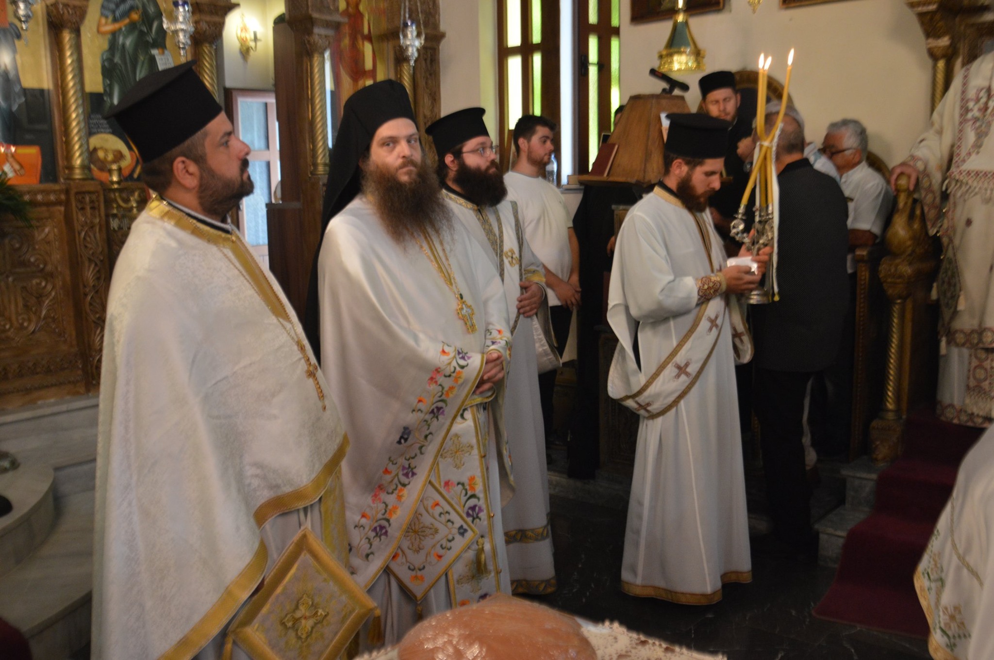 Χειροτονία εις πρεσβύτερον του π. Σταύρου Φανουράκη – Ιερά Μητρόπολη ...