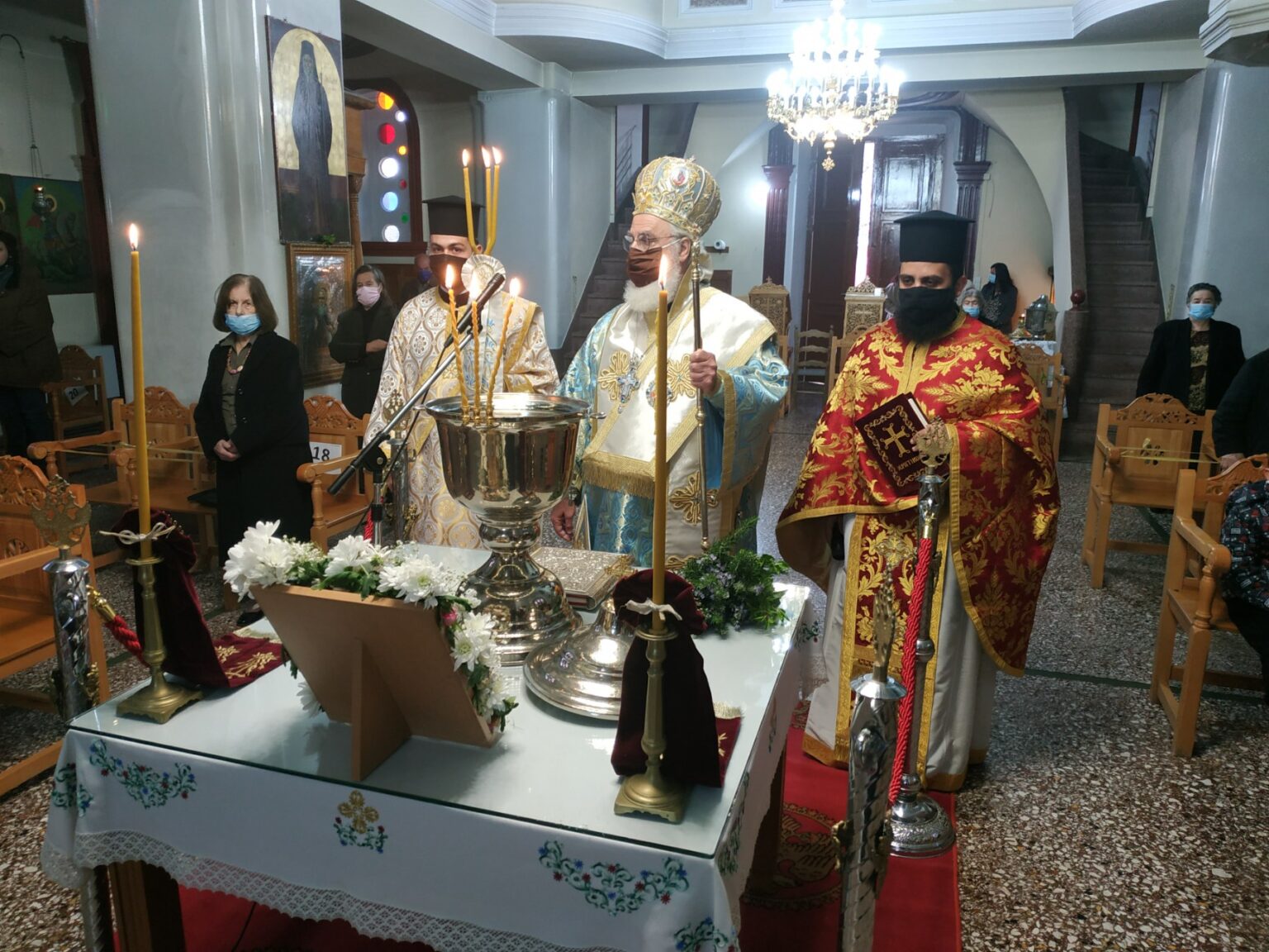 Η Δεσποτική εορτή των Θεοφανείων στον Ιερό Ναό Αρχαγγέλου Μιχαήλ στην ...