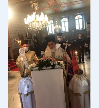 Ο Σεβ. Ποιμενάρχης μας κ. Ανδρέας στην Παναγία Βλαχερνών – Ιερά ...