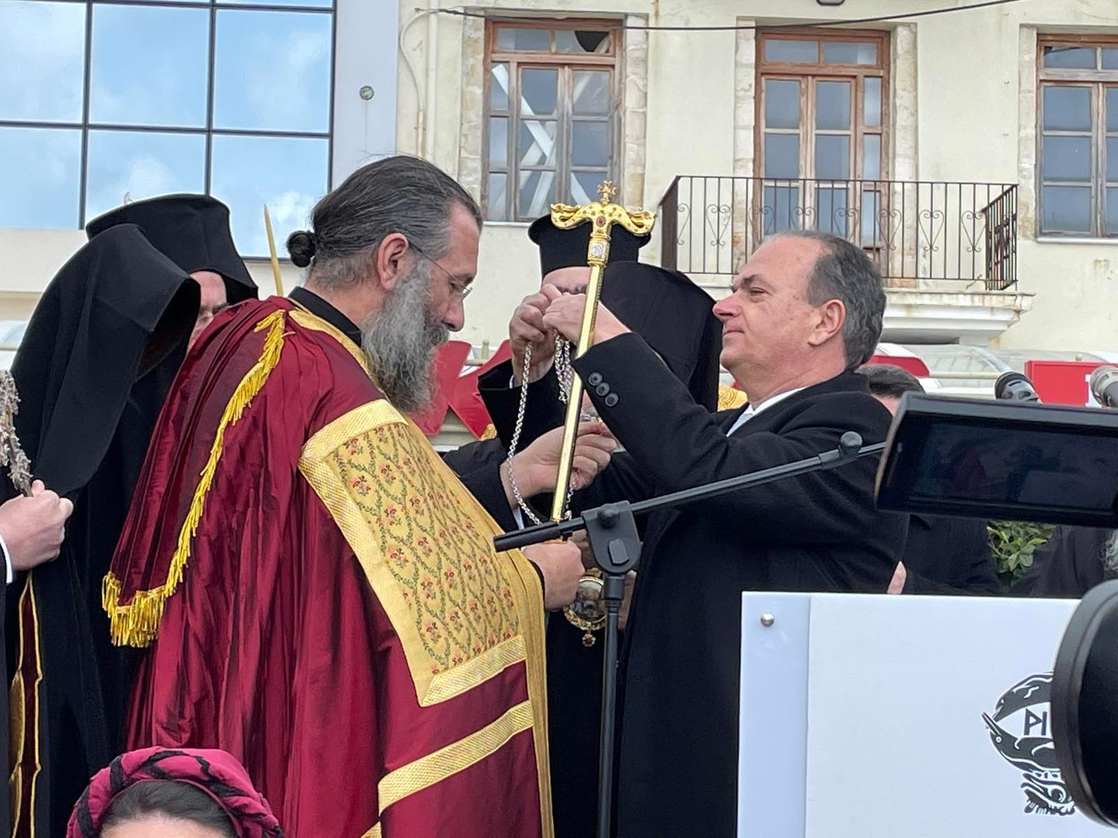 Ενθρόνιση Μητροπολίτου Ρεθύμνης και Αυλοποτάμου κ. Προδρόμου. – Ιερά ...