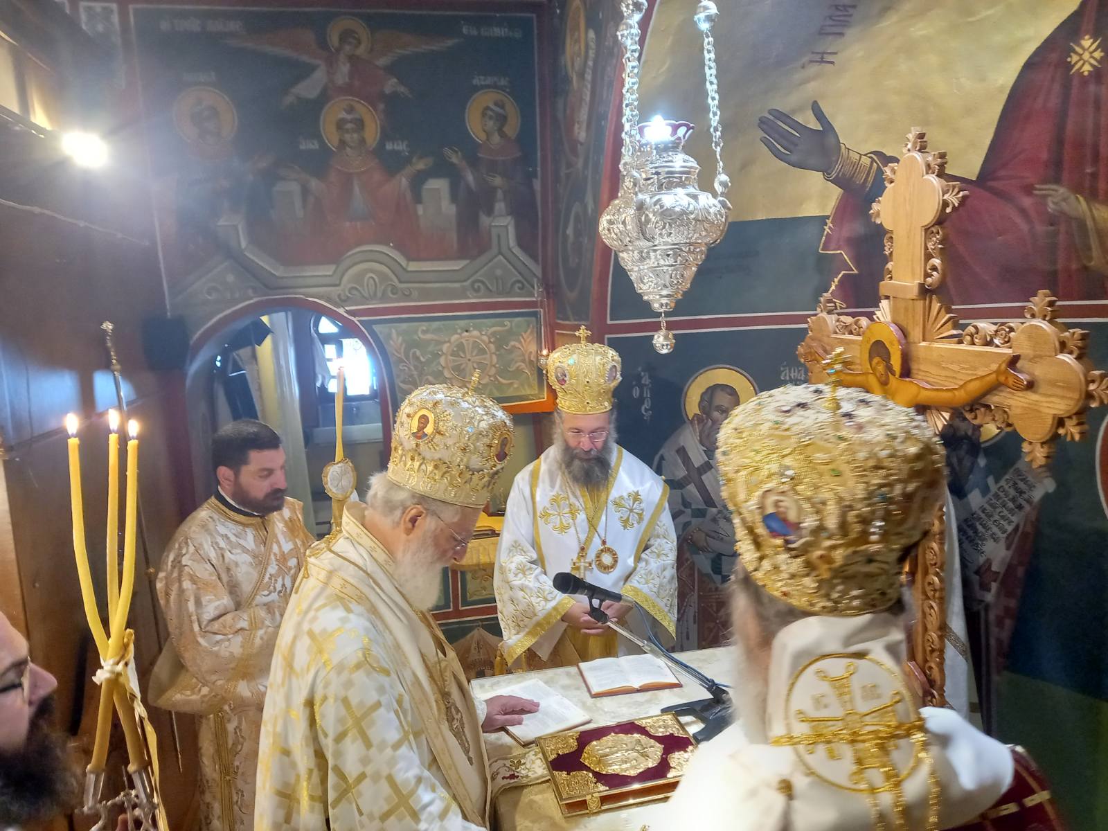 Θεία Λειτουργία και Ιερό μνημόσυνο για την Γερόντισσα Πανσέμνη στο ...